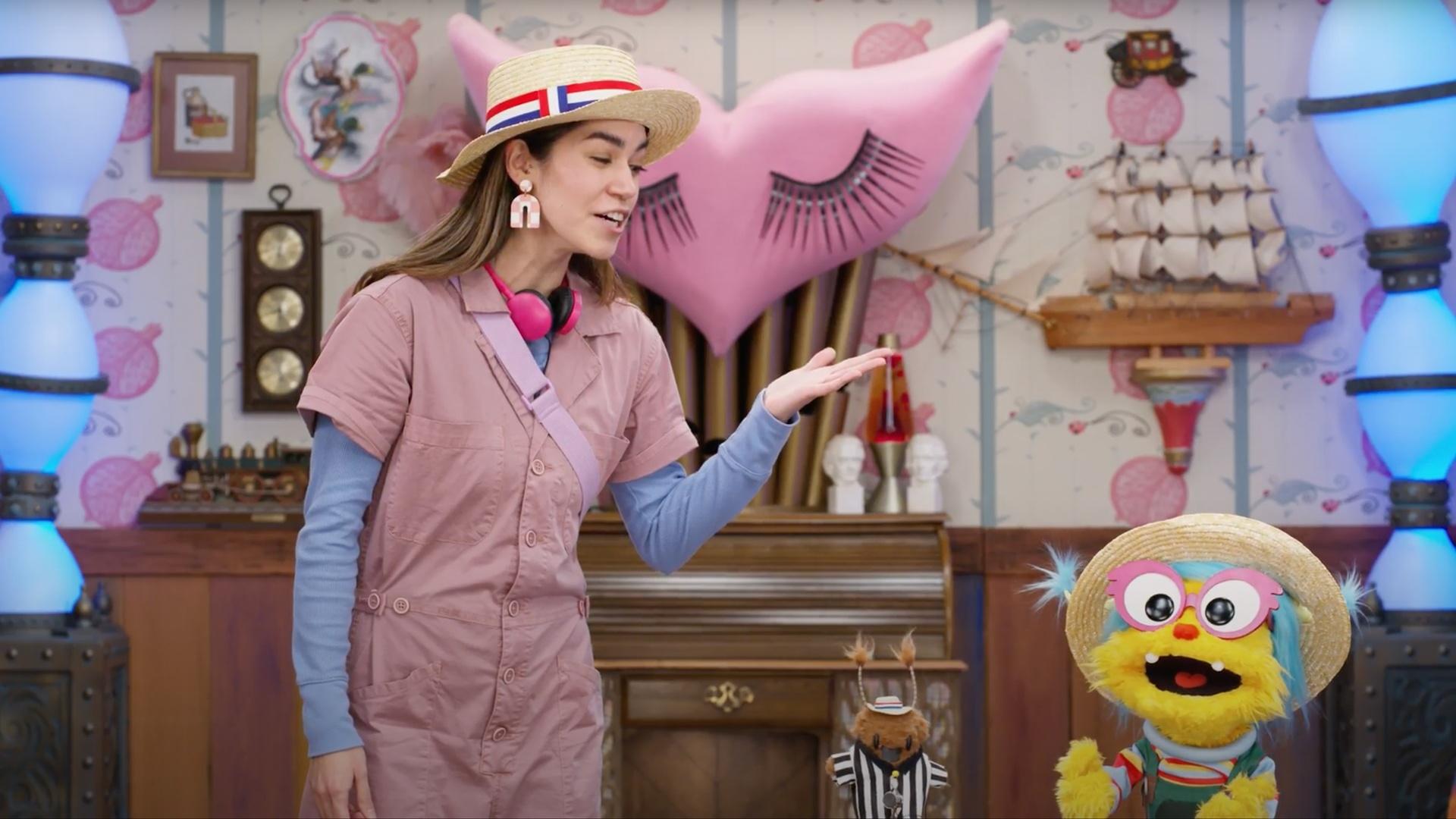 The Four Beeps/ Lily Pad Crown | WETA