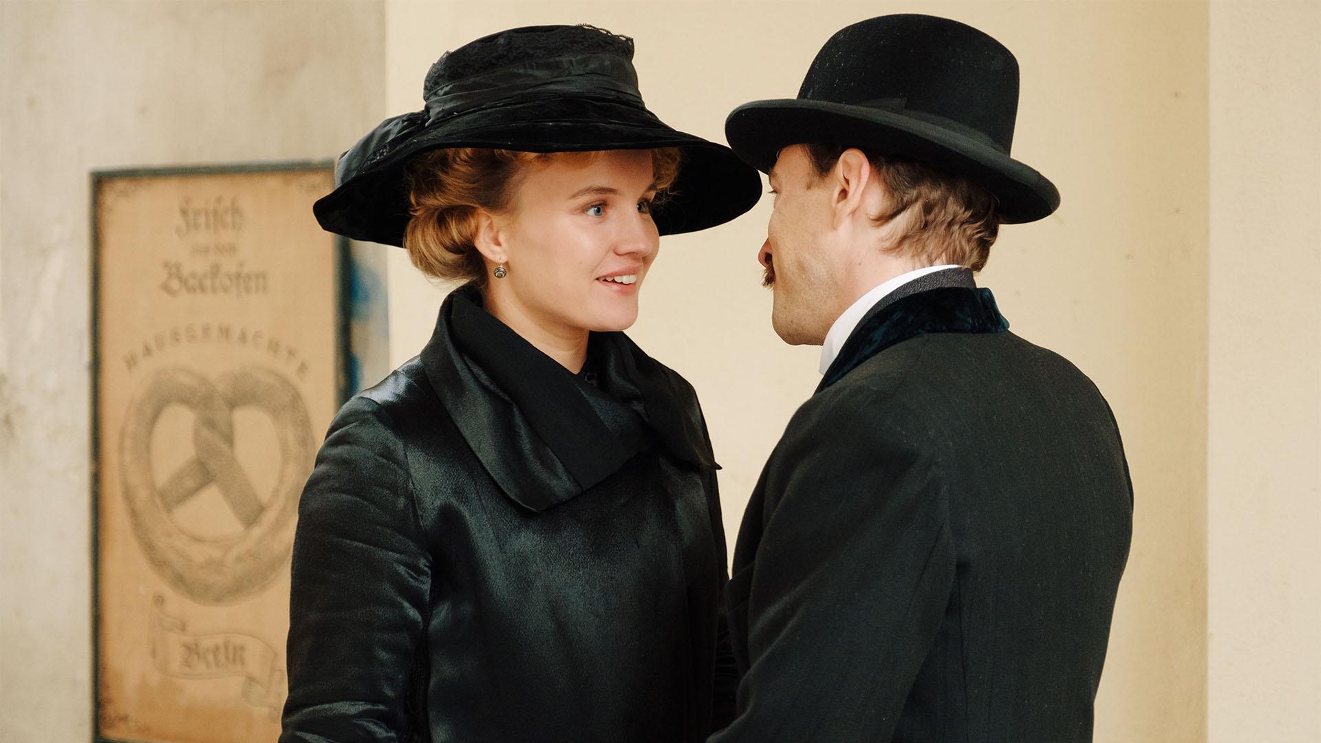 Episode 5 | Darkness Rising Part 1 | WETA